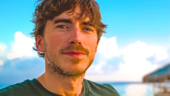 TV presenter Simon Reeve to speak at ISLEXPO | iomtoday.co.im