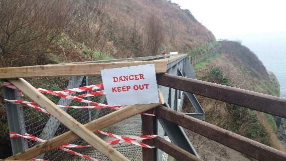 Popular bridge in the south of the island closed for safety reasons ...