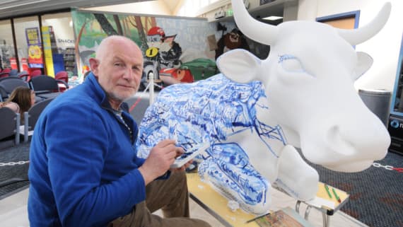 'Moo-nannan' given new lease of life by painter Michael Starkey ...