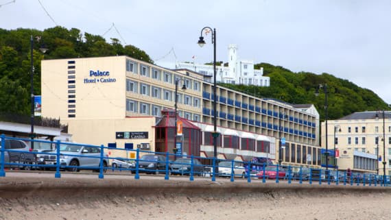 Seafront hotel plans revamped bar and new balcony so customers 'can ...