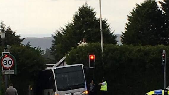 Pictures: Bus crash in Onchan | iomtoday.co.im