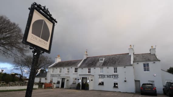 Oldest Manx pub is set to get listed status | iomtoday.co.im