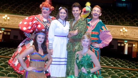 Manx actors fly back to the Gaiety Theatre | iomtoday.co.im