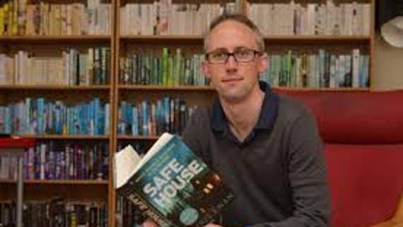 Ewan launches his latest thriller | iomtoday.co.im