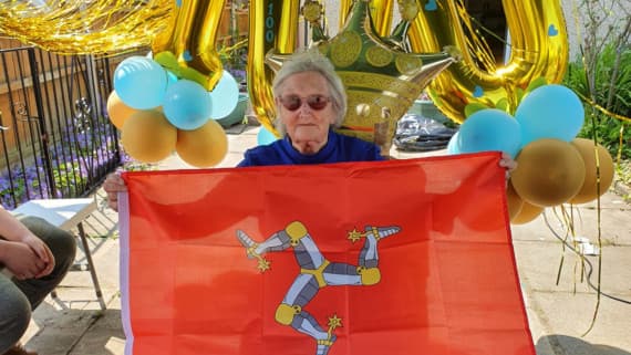 Doreen marks her 100th in Manx style | iomtoday.co.im