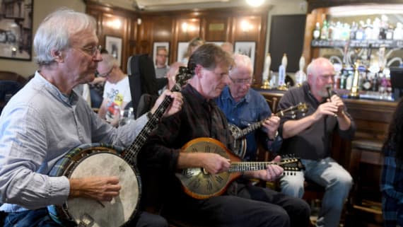 Trad folk players keep the music alive | iomtoday.co.im