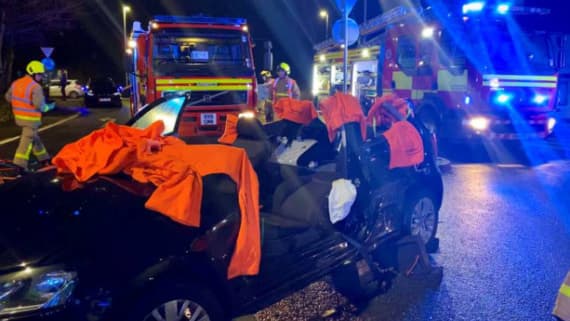 Two cut from car after crash | iomtoday.co.im