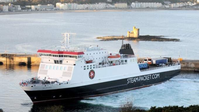 Ben-my-Chree back in action after problems with anchor | iomtoday.co.im