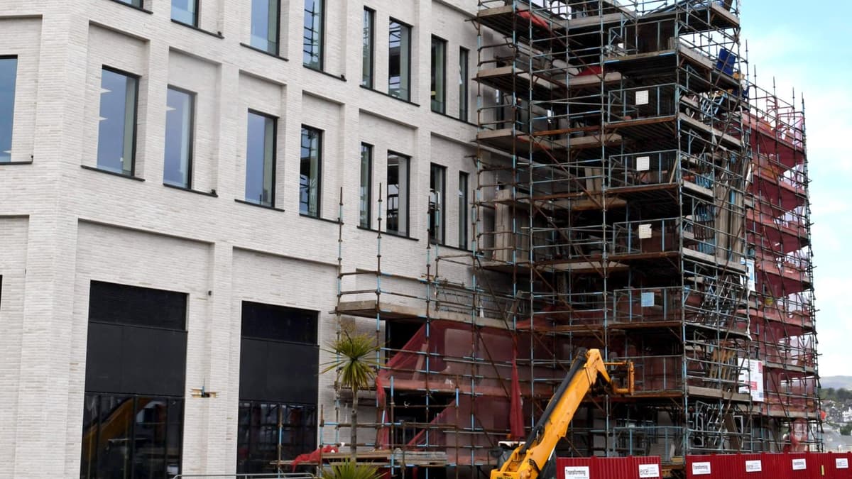 Leading by example to make town ‘attractive’ | iomtoday.co.im