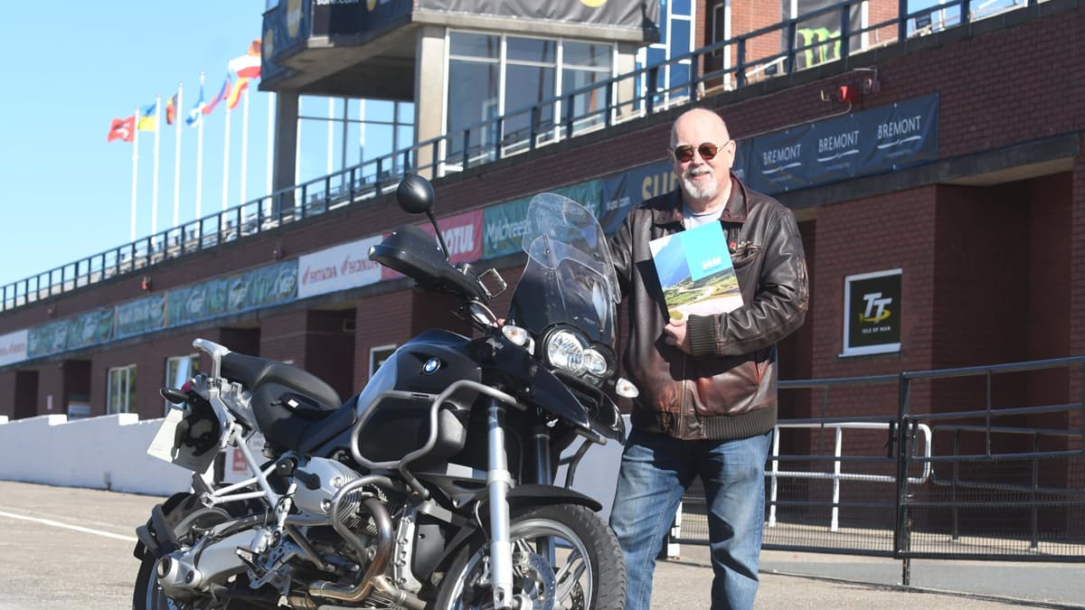 Stu Peters is first MHK to pass advanced motorcycle course | iomtoday.co.im