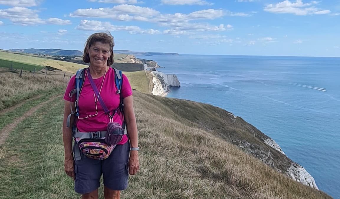 Sue Furner raises £3,000 for the RNLI in 630 mile walk | iomtoday.co.im