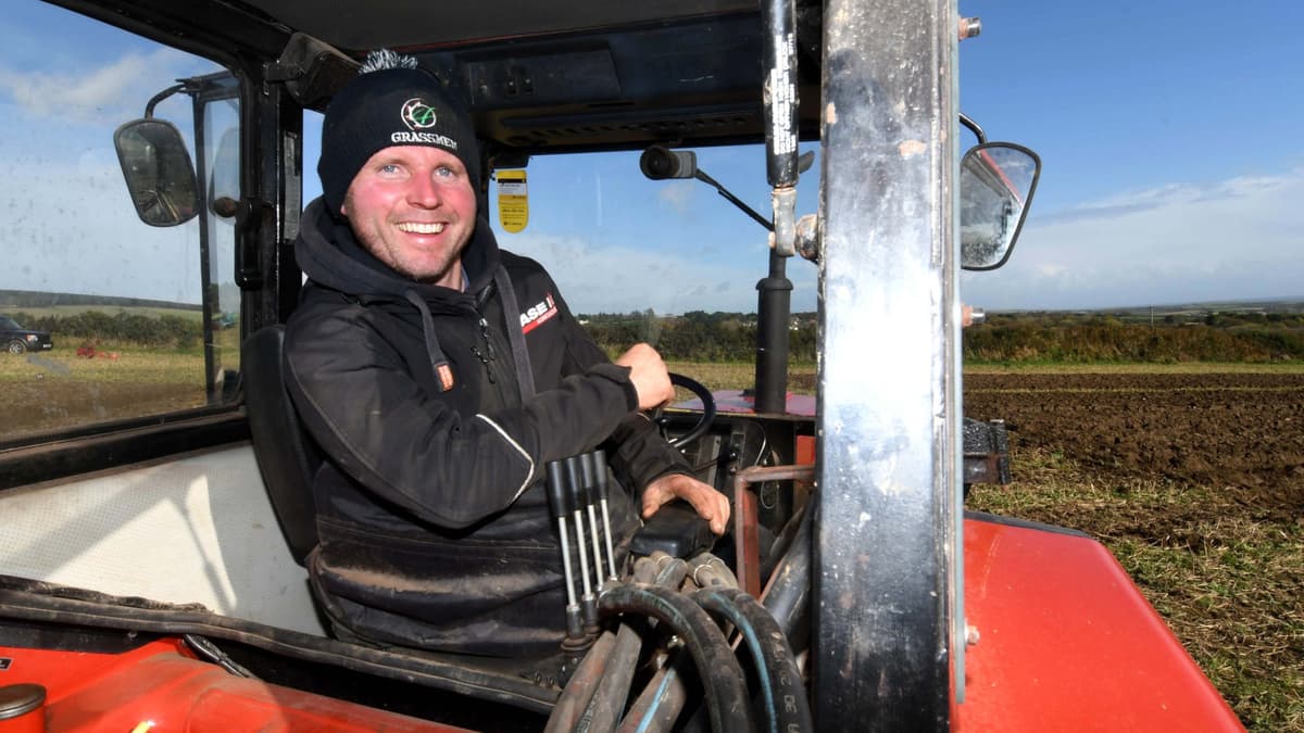 Vintage tractors in Colby ploughing match show how farming used to be ...