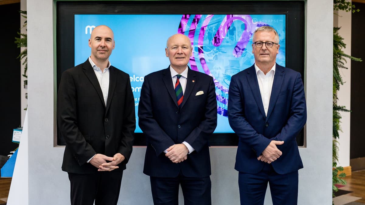 Lieutenant Governor tours Manx Telecom | iomtoday.co.im