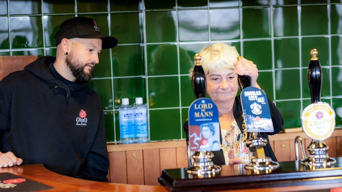 Okell's celebrate Douglas' city status with a new ale | iomtoday.co.im