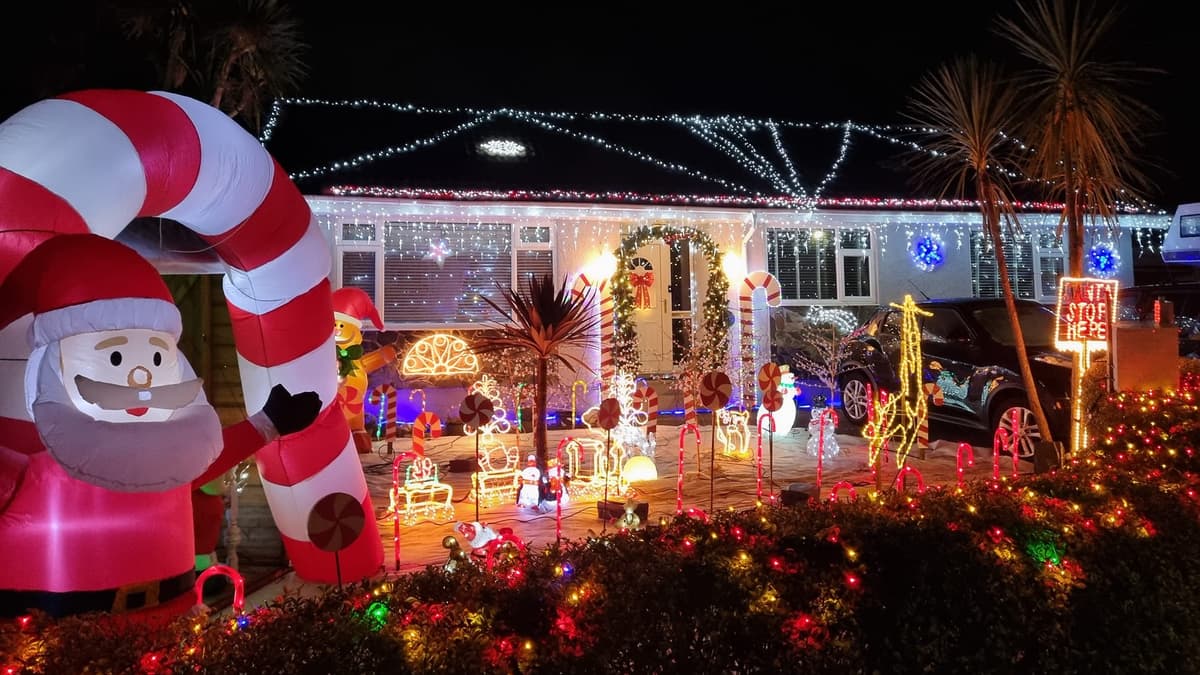 Onchan family Christmas lights | iomtoday.co.im