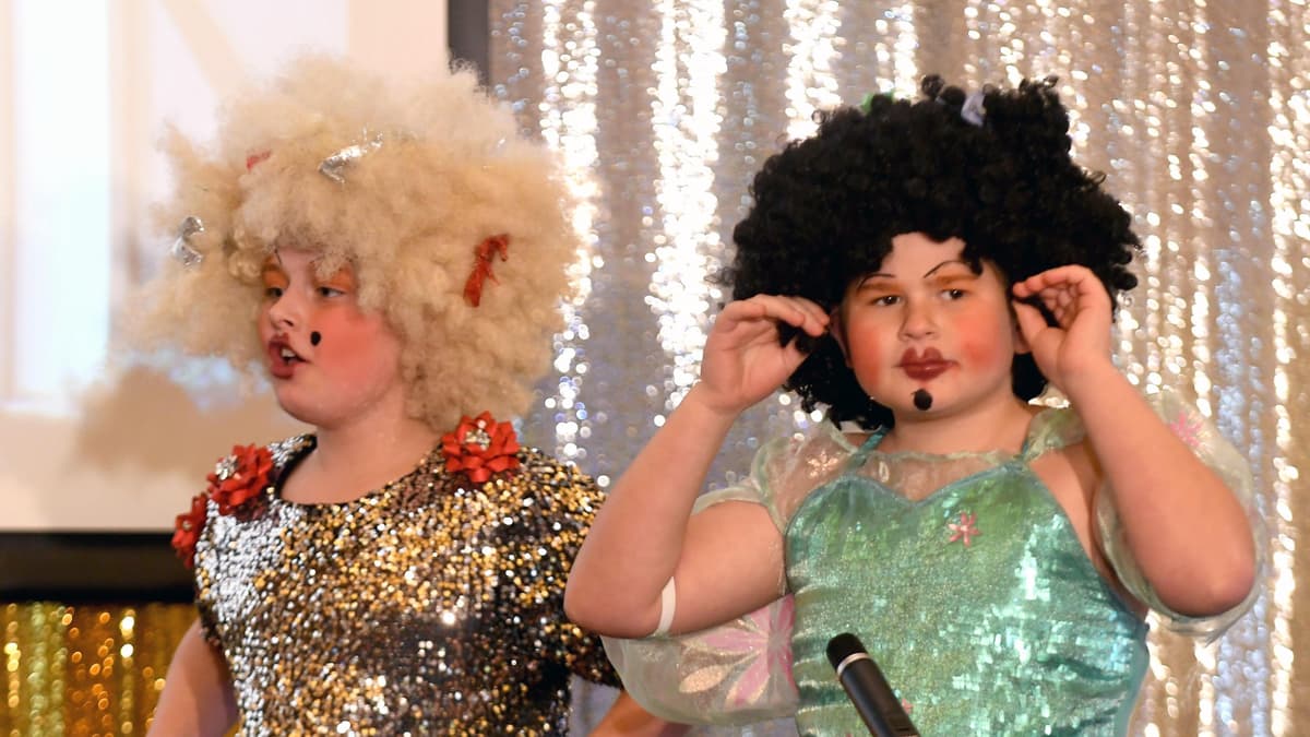 Photos from Peel Clothworkers’ School Christmas play | iomtoday.co.im