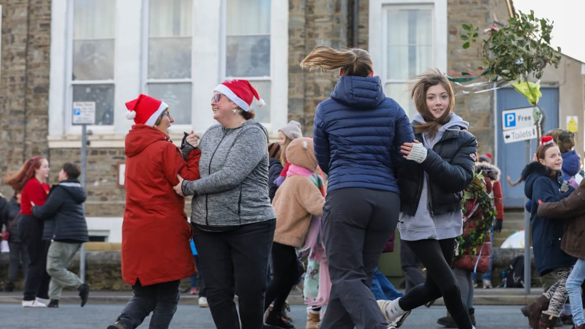 Hunting the wren tradition | iomtoday.co.im