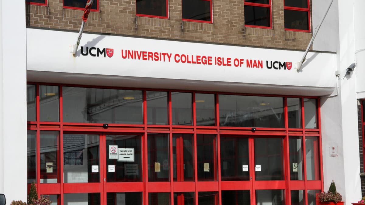 New counselling skills course at University College Isle of Man ...