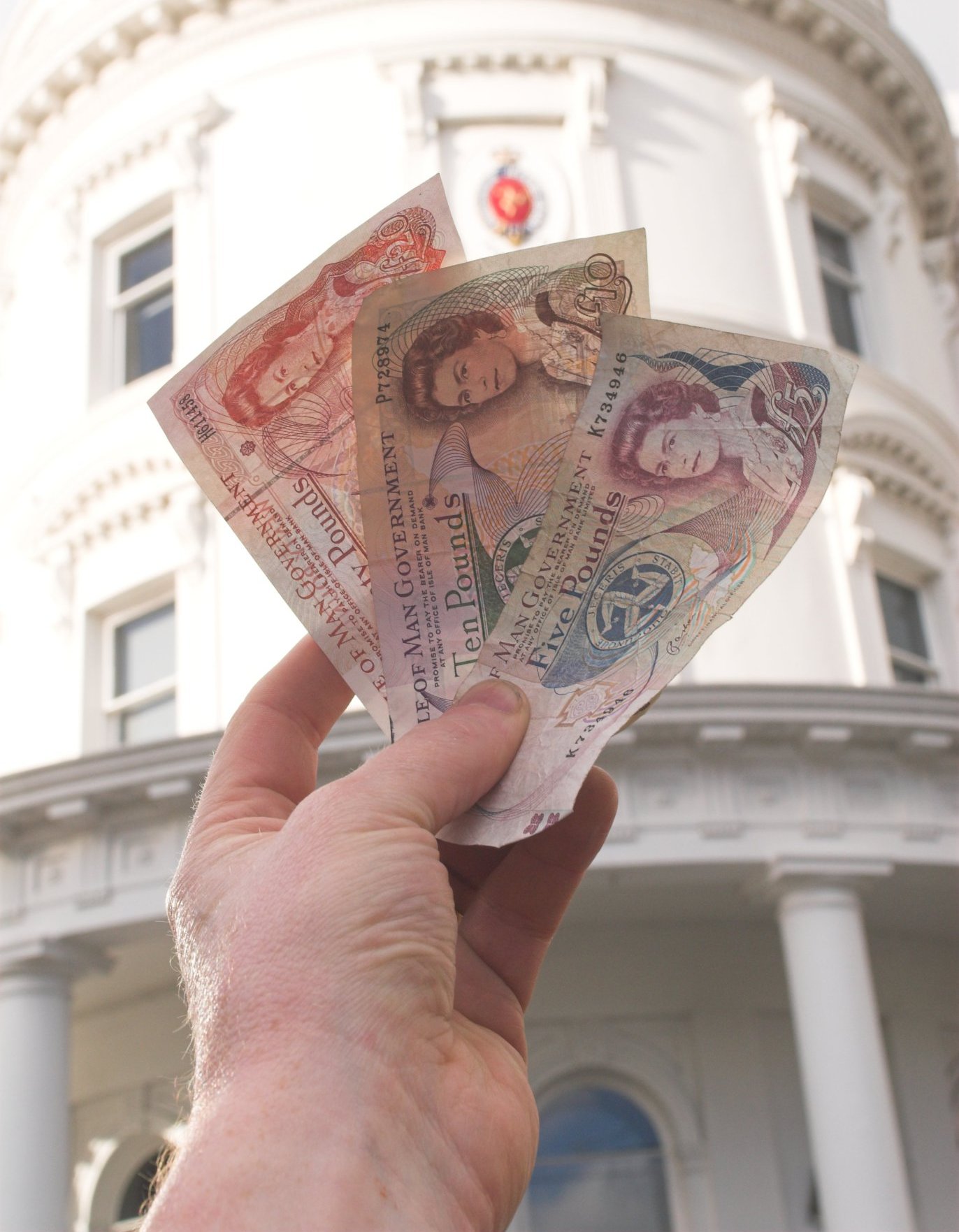 Isle of Man Treasury Minister welcomes further fall in inflation ...