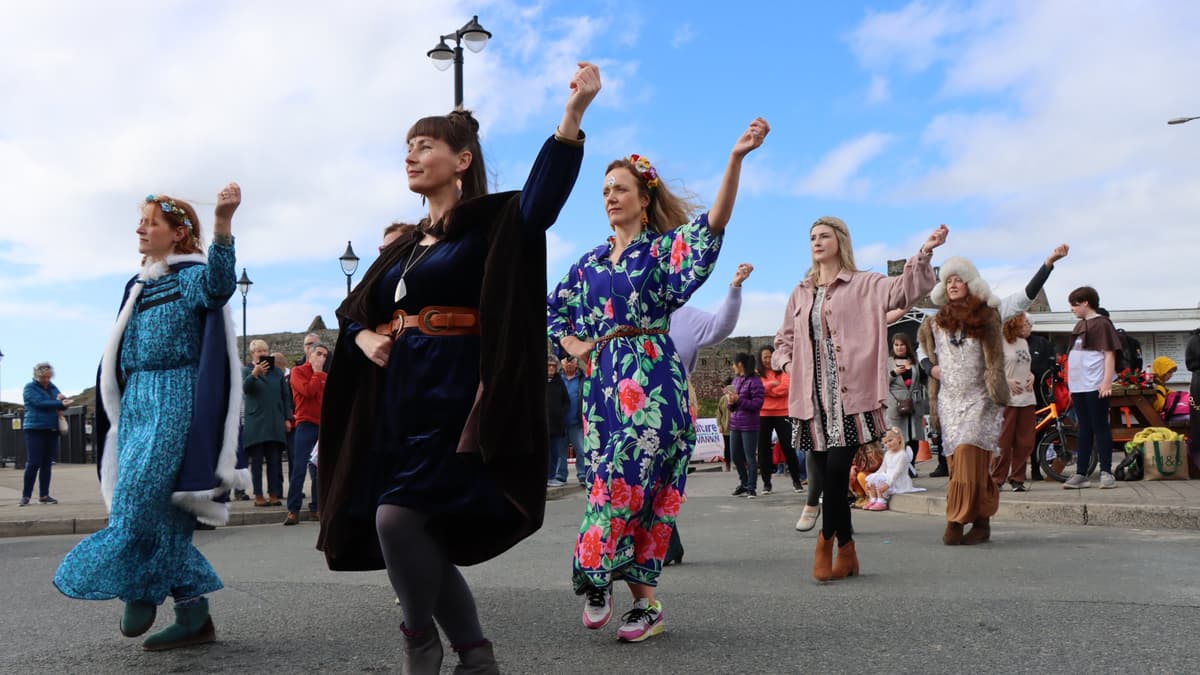 Manx dance group to represent island at major international festival ...