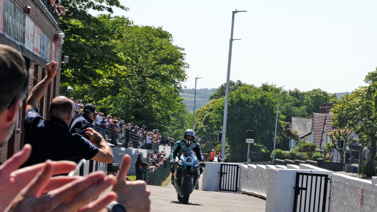 TT 2023: Friday practice - Dunlop sets unofficial lap record | iomtoday ...