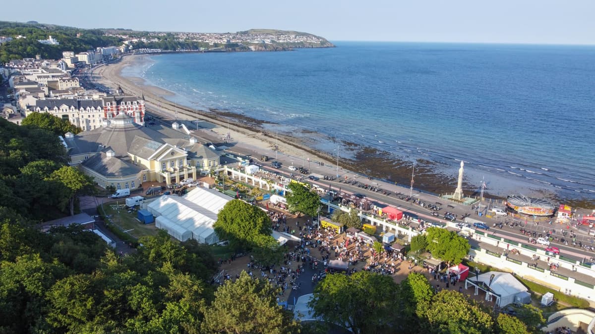 Isle of Man TT 2024: Samaritans team to be at Bushy's during festival ...