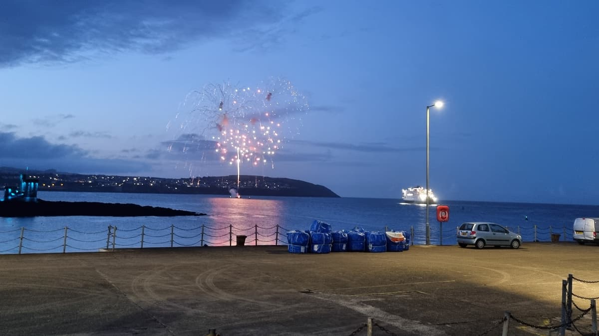 With video: fireworks to welcome Manxman | iomtoday.co.im