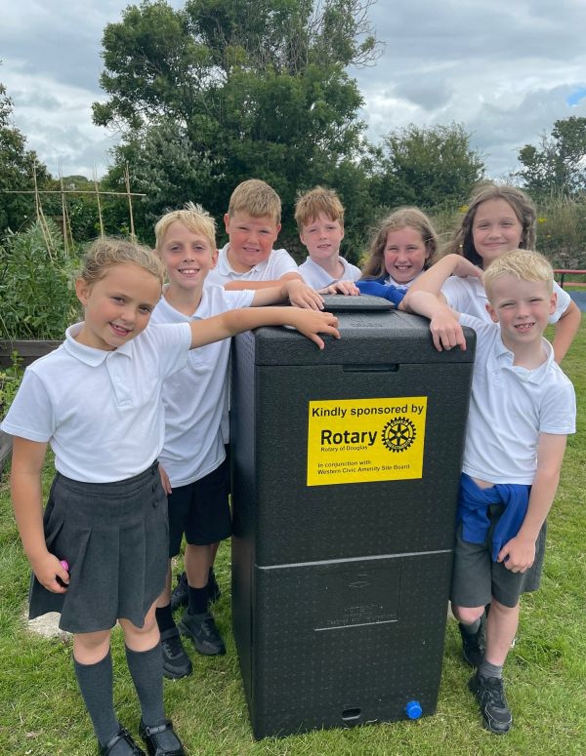 Compost bins provided to western schools by club | iomtoday.co.im