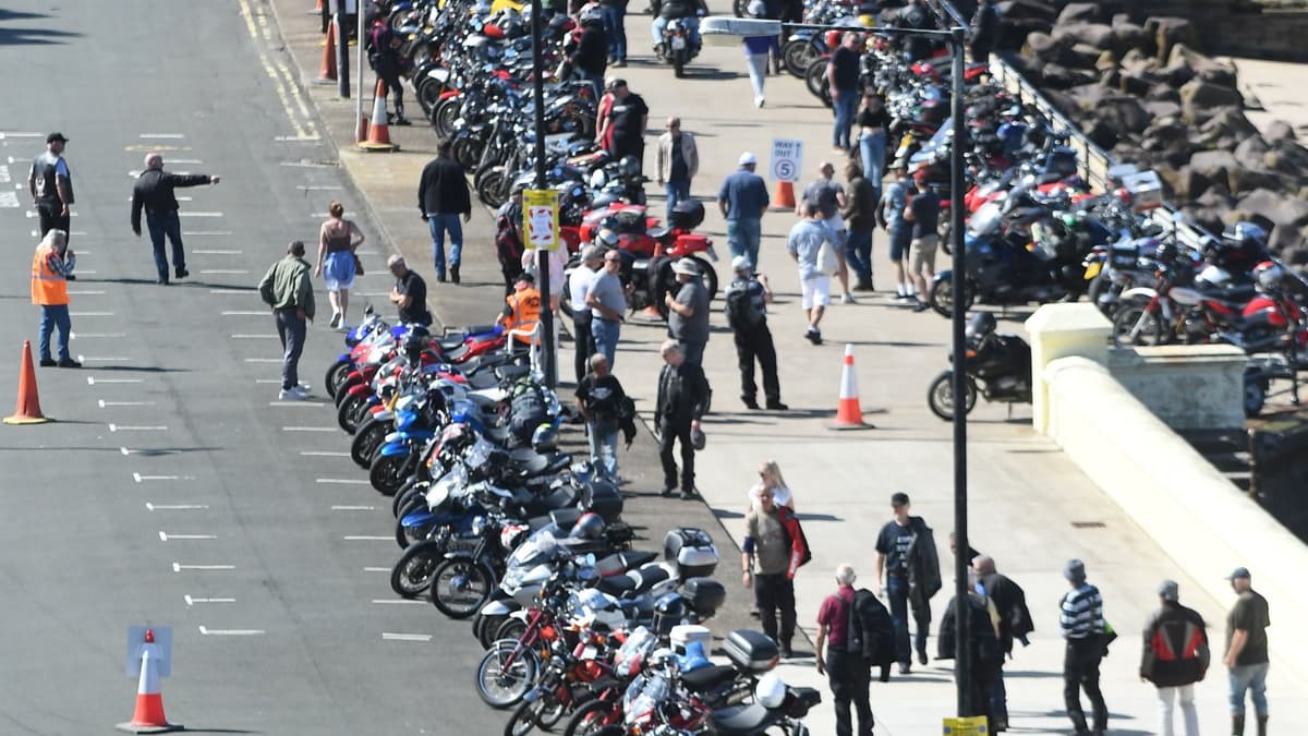 Afternoon practices don't stop motorcycle show in Peel | iomtoday.co.im