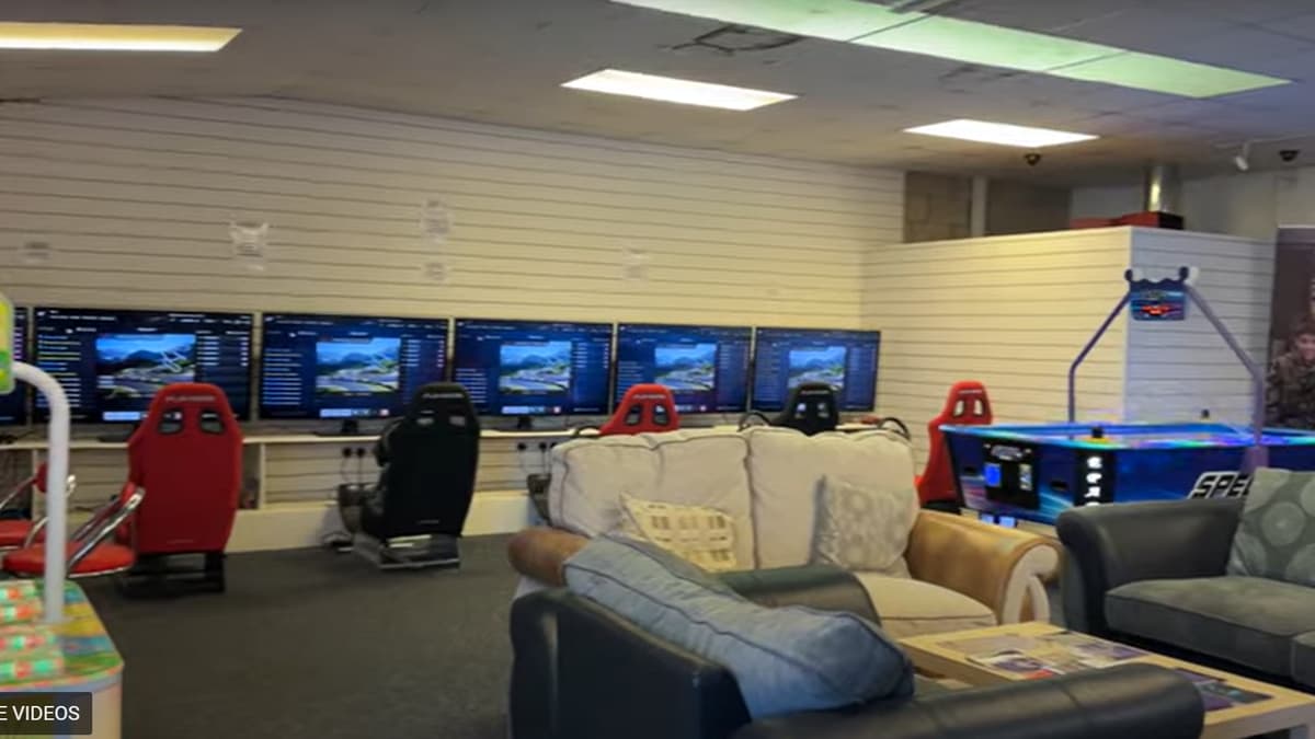 Virtual reality games centre and arcade sets sights on move to middle ...