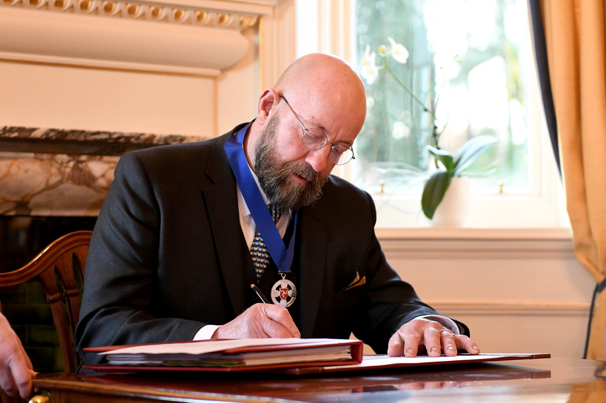 Mr Paul Costain sworn in as Captain of the Parish of Rushen | iomtoday ...