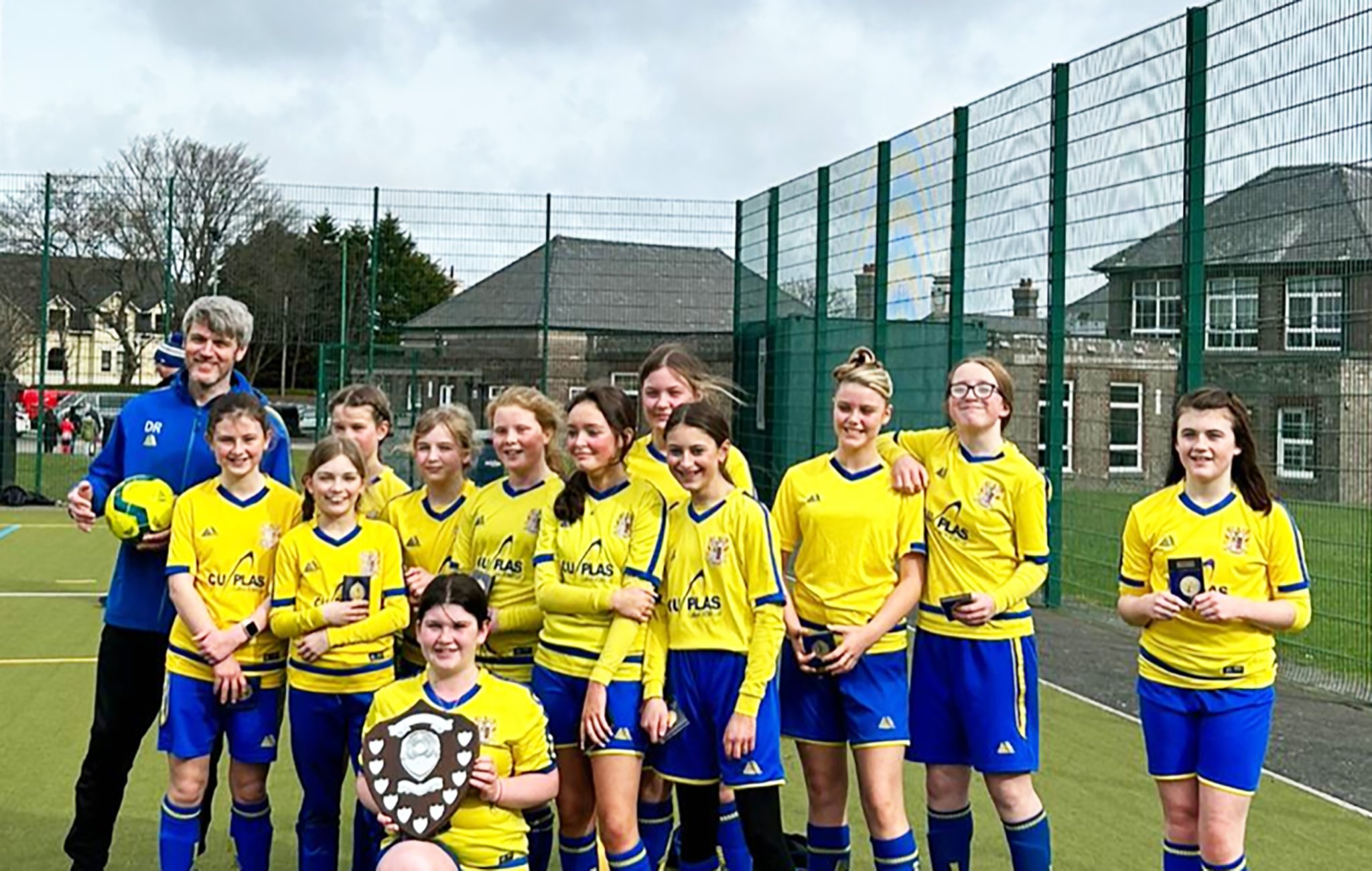 Onchan girls win Under-12 E League title | iomtoday.co.im