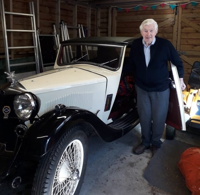 Rare sight at funeral of George Gelling as Peel Engineering cars line ...