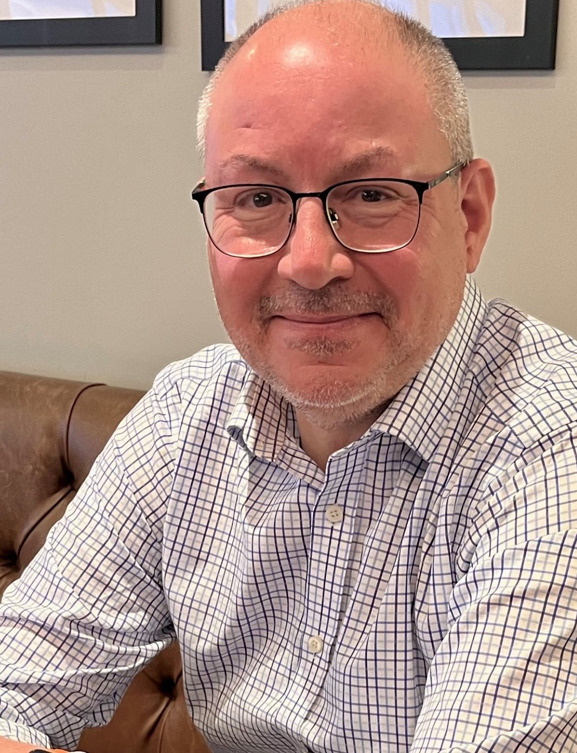 Loganair unveils new CEO as Isle of Man interim boss steps aside ...