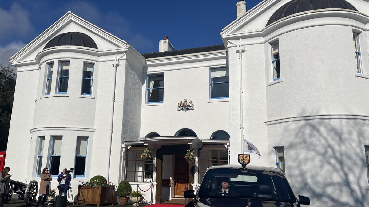 Lieutenant Governor role cost Manx taxpayers £700,000 last year ...