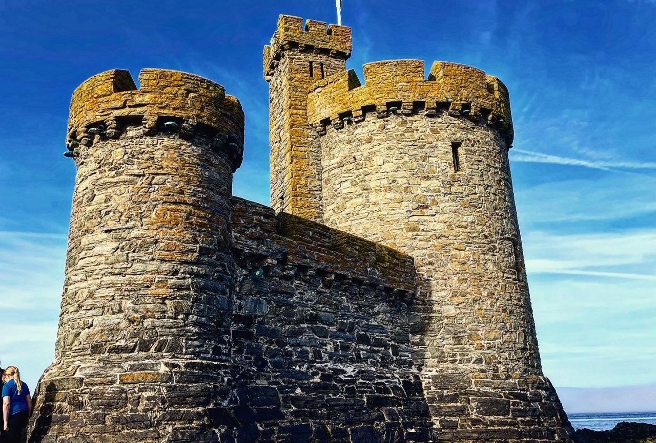 Isle of Man landmarks to be lit up in red to mark 80th anniversary of D ...