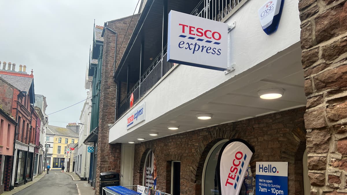 Pictures show inside Peel's new Tesco Express | iomtoday.co.im
