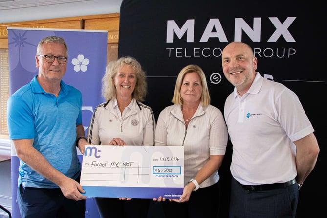 Firm's charity golf day raises £4,500 for dementia charity Forget Me ...