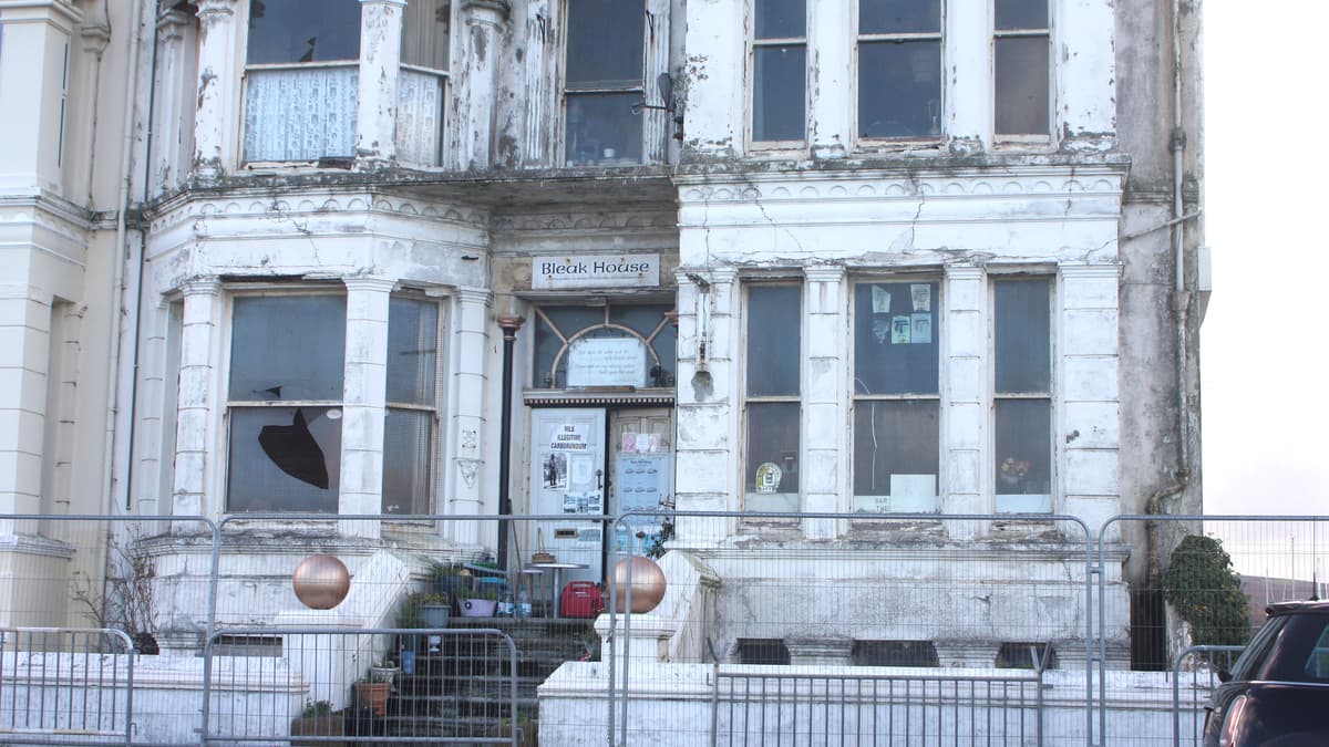 The stunning transformation of the Isle of Man's most infamous derelict ...