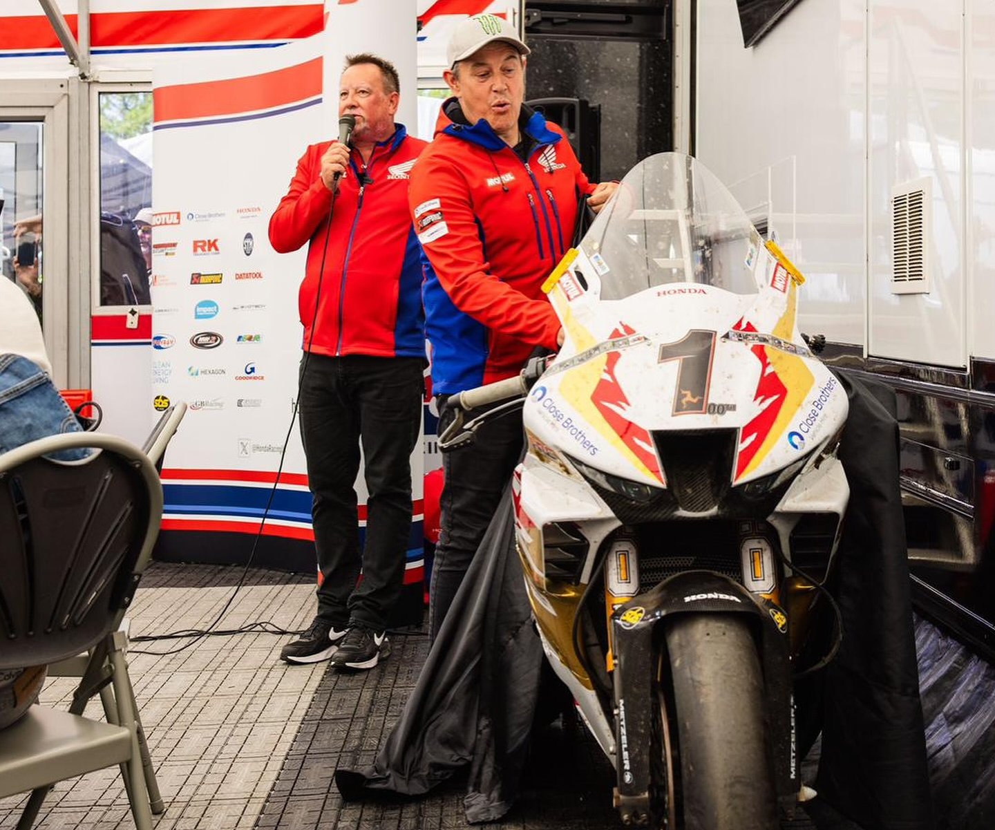 Isle of Man TT 2024: Honda Racing gift special bike to John McGuinness ...
