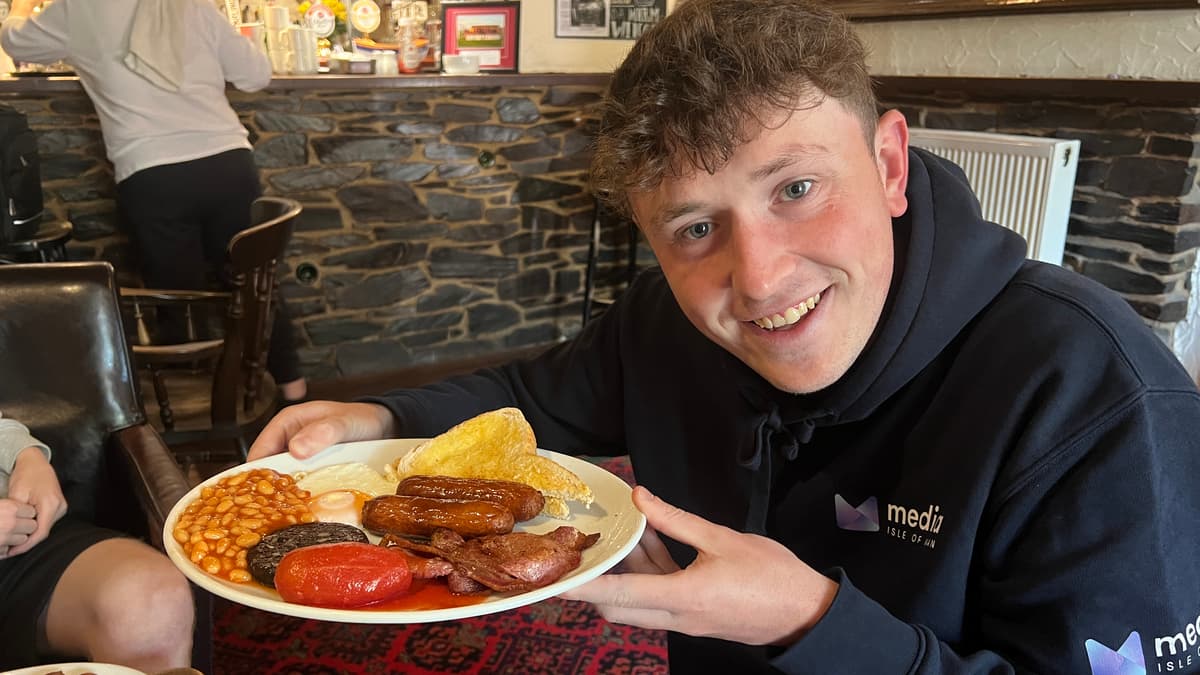 Isle of Man TT 2024: I tried the famous £9.50 'Baltic TT Breakfast ...