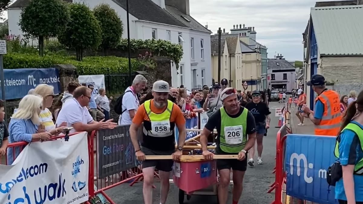 Epic 'portage' effort in Parish Walk smashes £100,000 mark for Manx ...