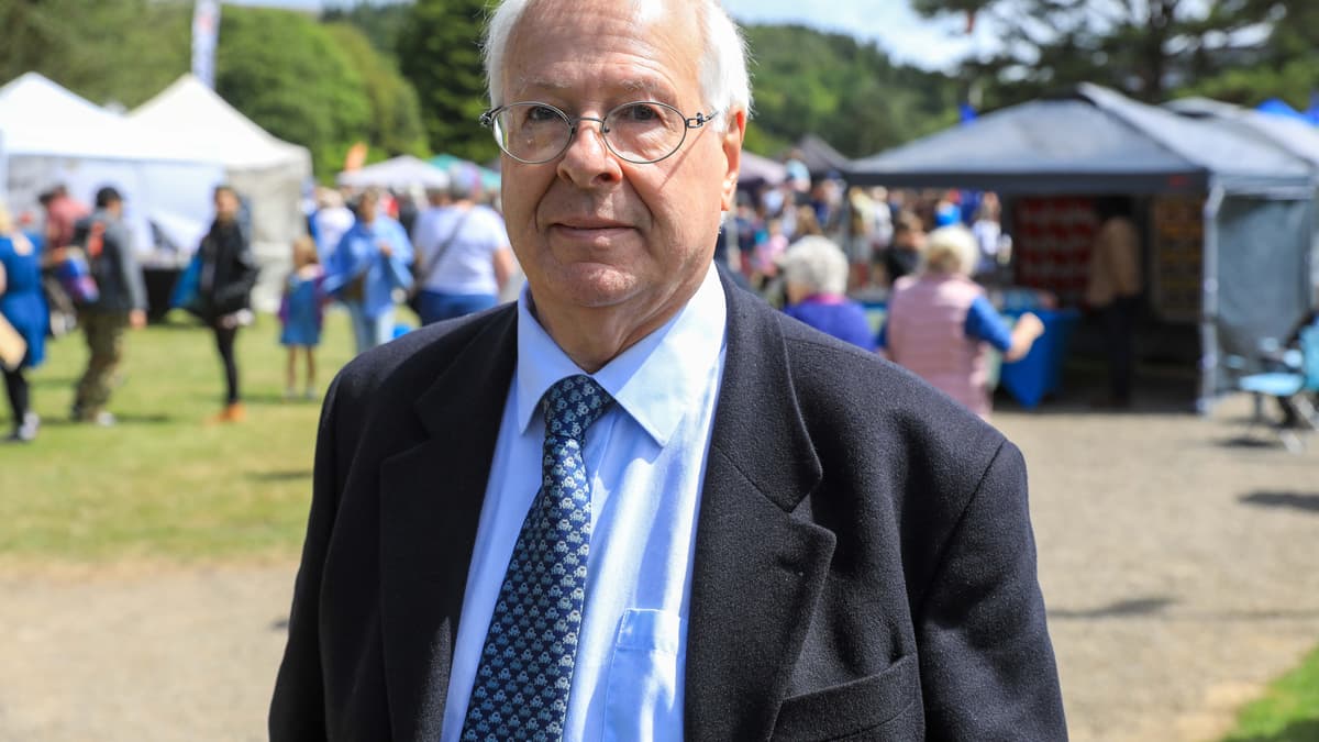 Tynwald petitioner calls for extension of Douglas horse tram route ...