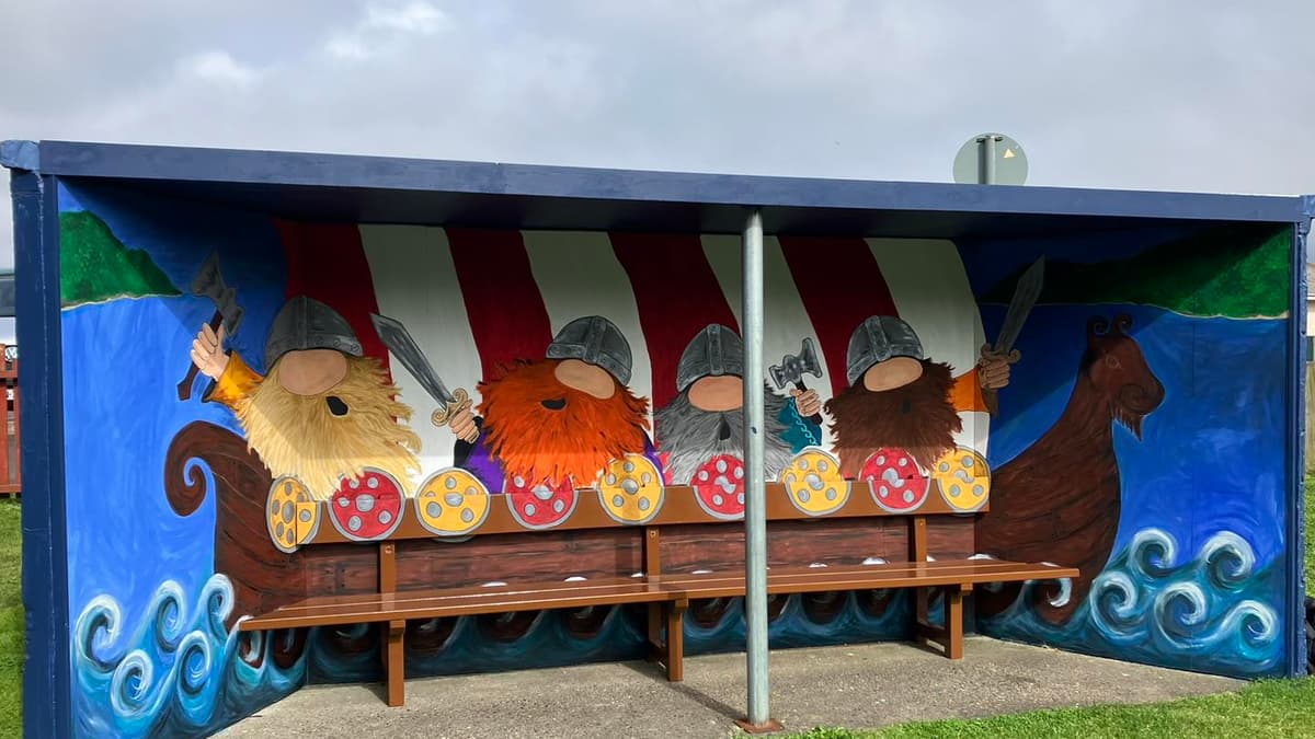 Ramsey unveils vibrant Viking longboat mural in Mooragh Park | iomtoday ...
