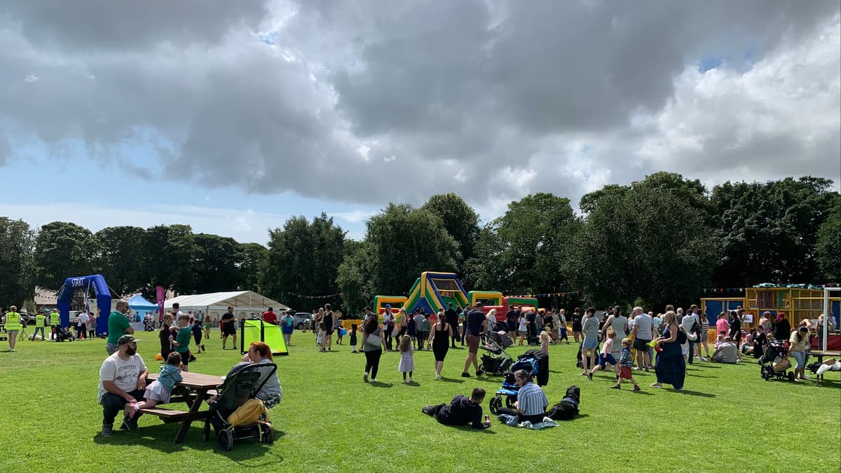 Hundreds attend Douglas City Council's annual Noble's Park Fun Day ...