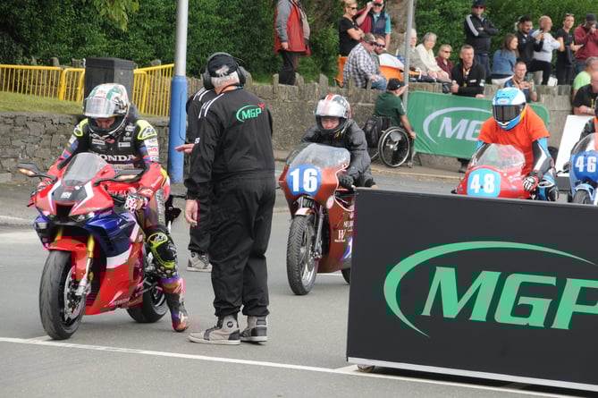 Manx Grand Prix 2024: New qualifying and race schedule announced by ...