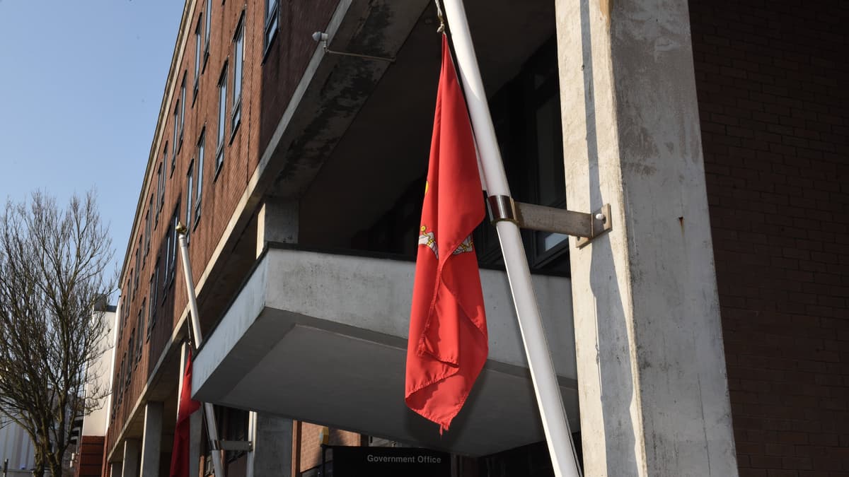 Unions agree deal with Isle of Man Government over staff pay | iomtoday ...