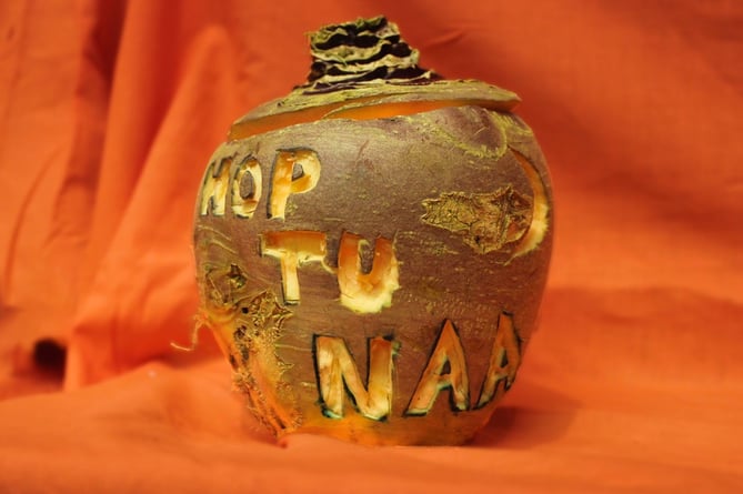 Hop tu Naa: Celebrating the Celtic new year through song | iomtoday.co.im