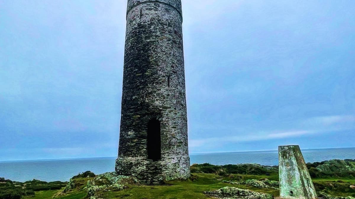I explored the beauty spot with eerie buildings, incredible wildlife ...