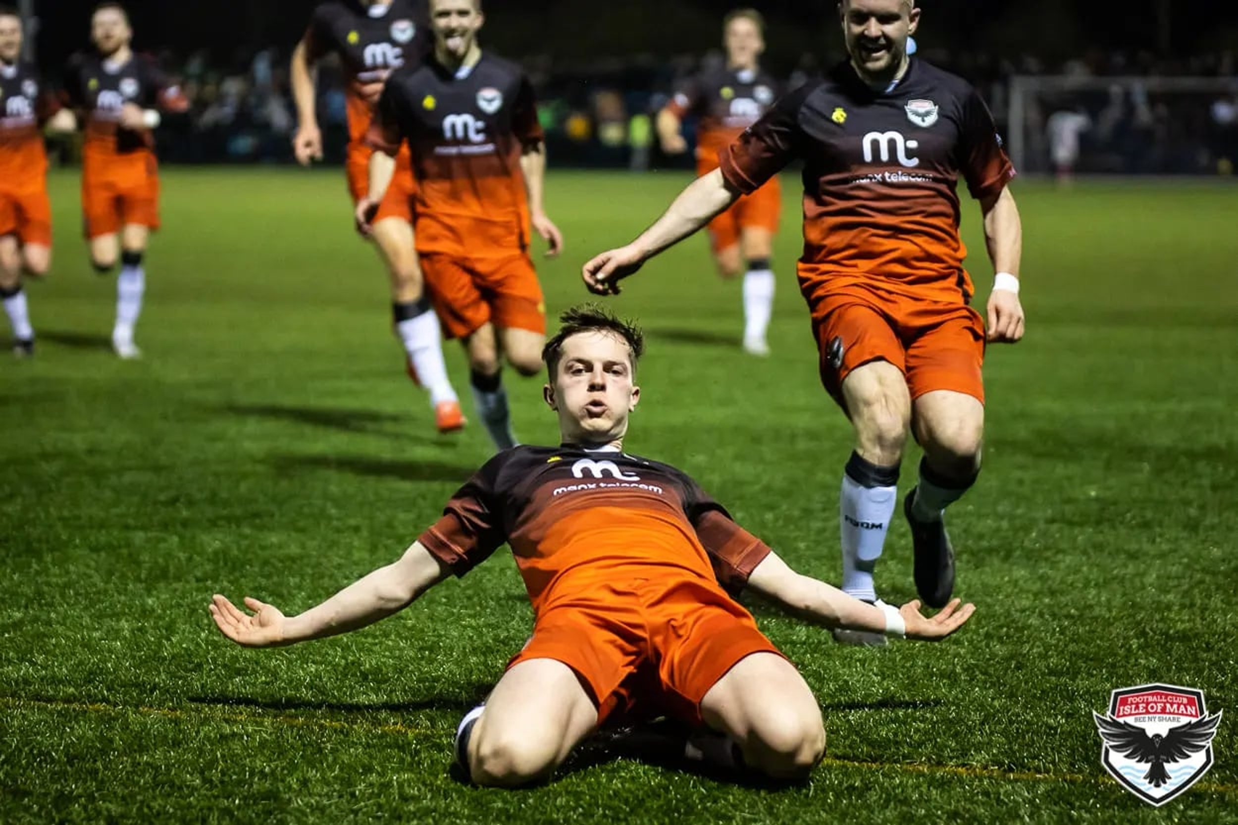 Manx footballer signs for Northern Premier League side | iomtoday.co.im